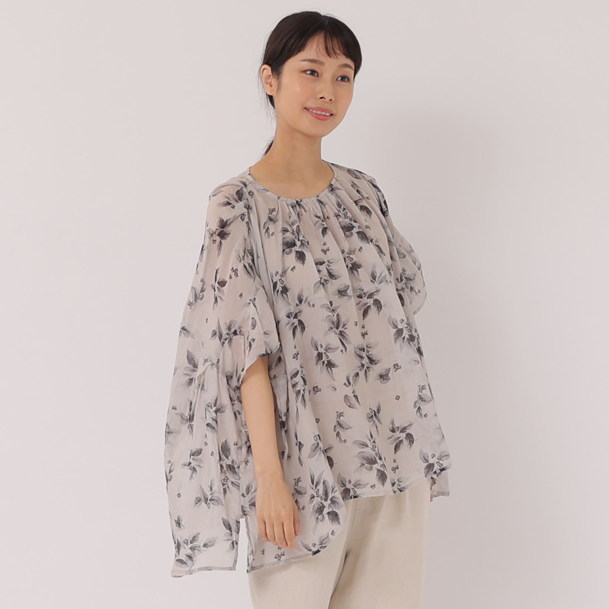 100番ラミーインクジェットプリントプルオーバー 【0623UT-91038】 TUTIE. ONLINE STORE